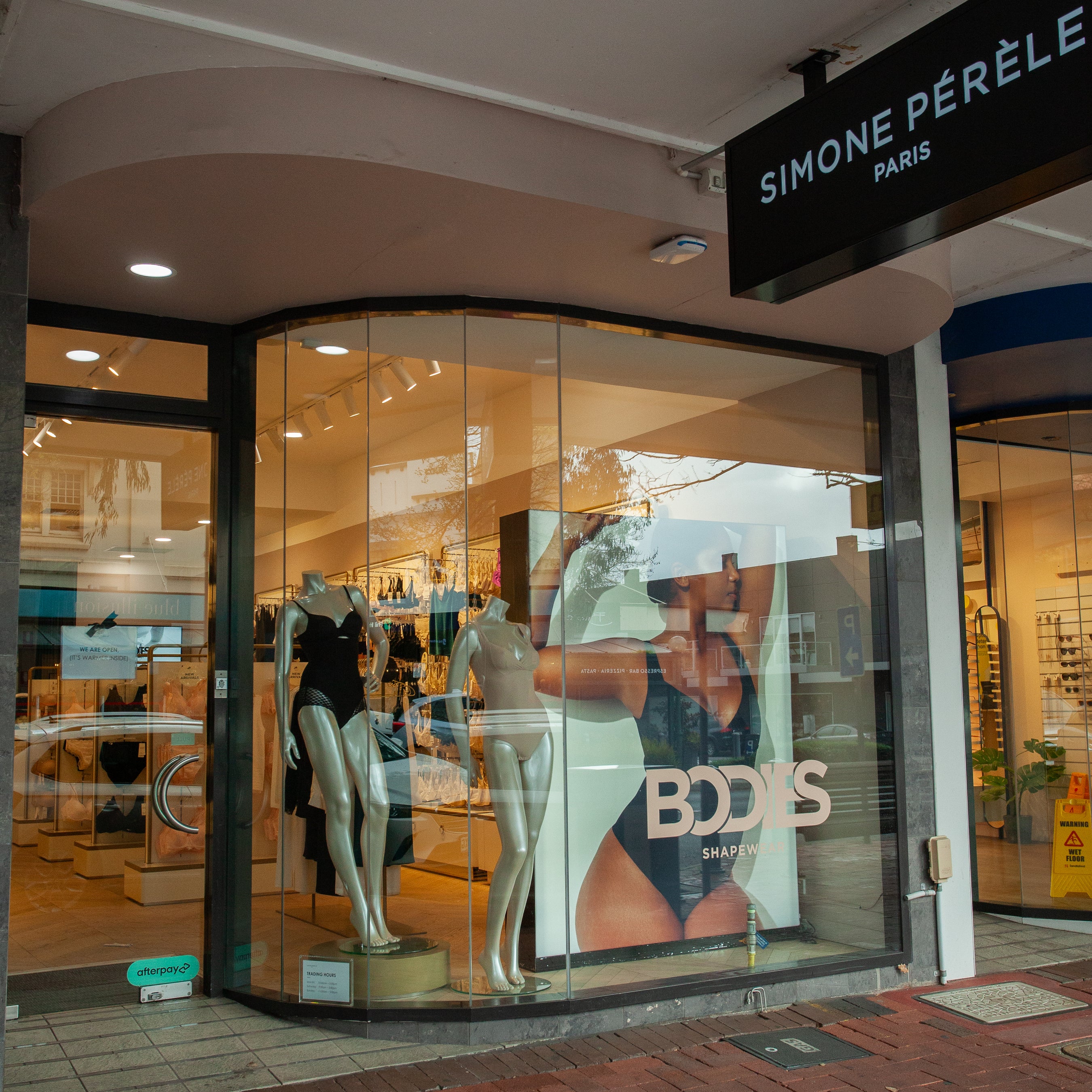 Simone Perele | Lingerie Store Locations